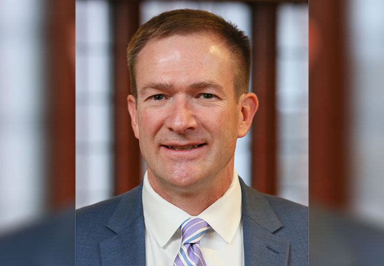 Meet Eric L. Smith, MD, FAOA | New England Baptist Hospital